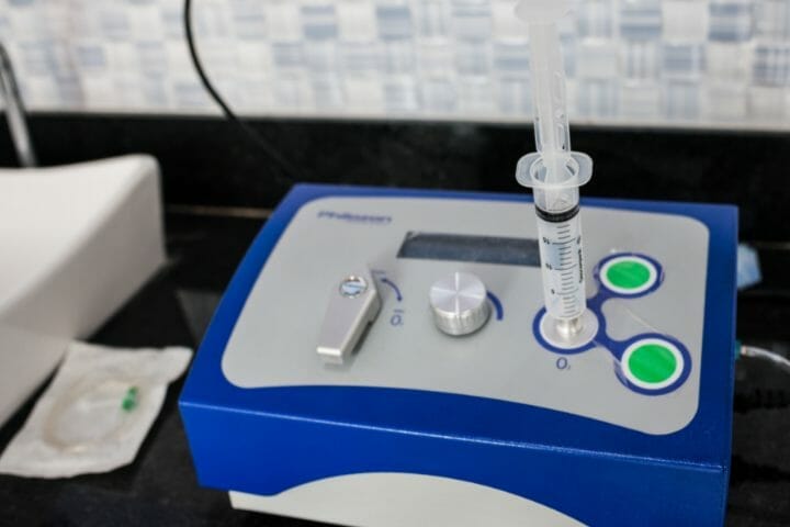 8 Best Ice Machines For Shoulder Surgery - RespectCareGivers