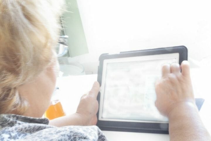 Guide to Helping Seniors with Technology - RespectCareGivers