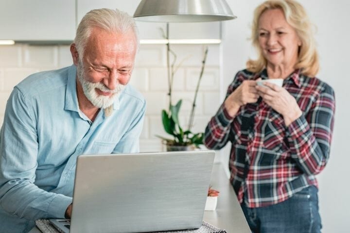 Guide to Helping Seniors with Technology - RespectCareGivers