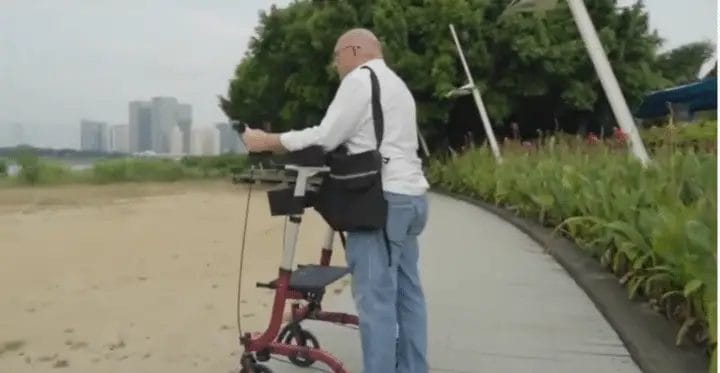 Elenker Upright Walker Vs Upwalker - Which One Is The Winner ...